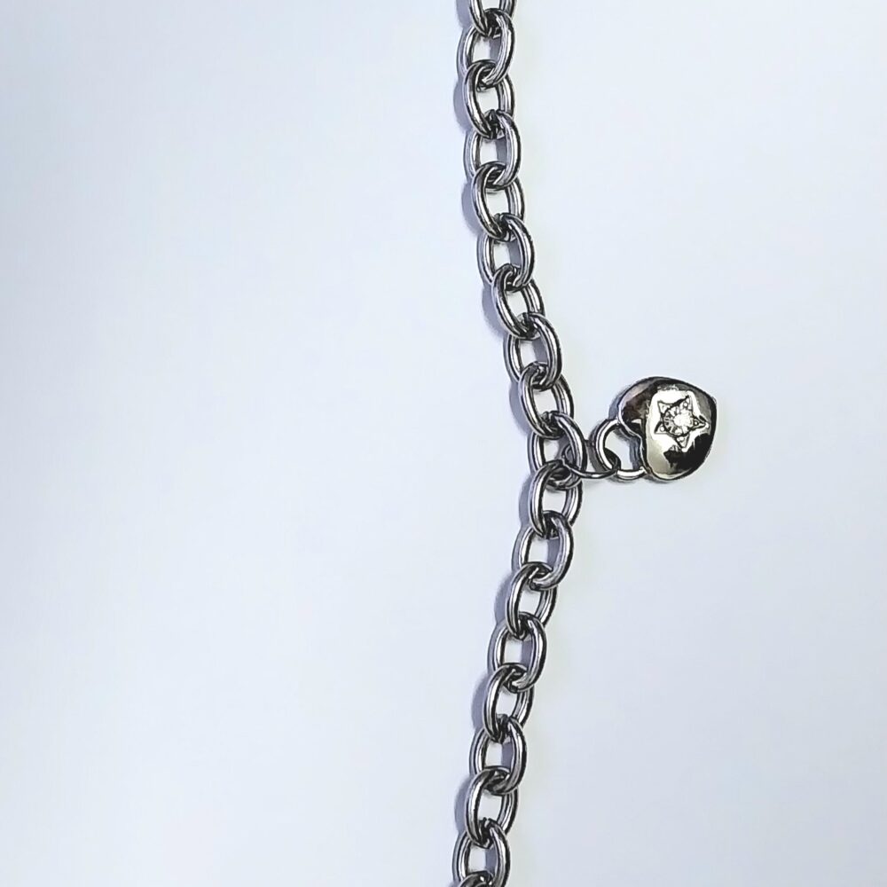 Chains - CRAFTIES HOBBYCRAFT LIMITED